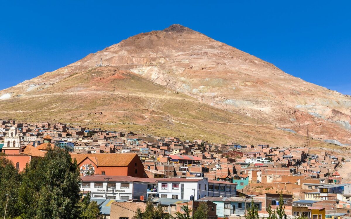 Up the Cerro Rico mountain